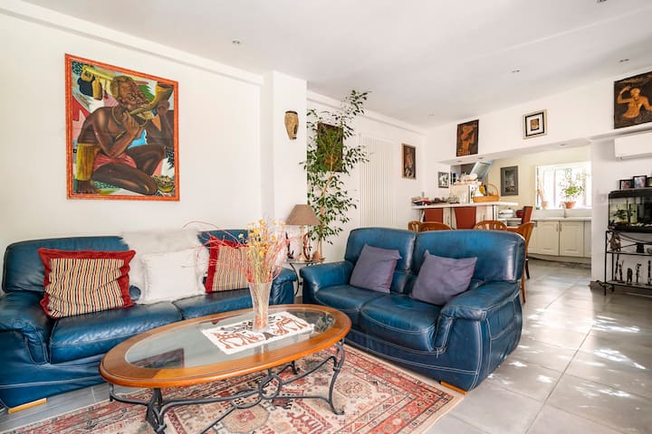 Chambre Privée Dans Une Maison En Pleine Ville. - Toulon