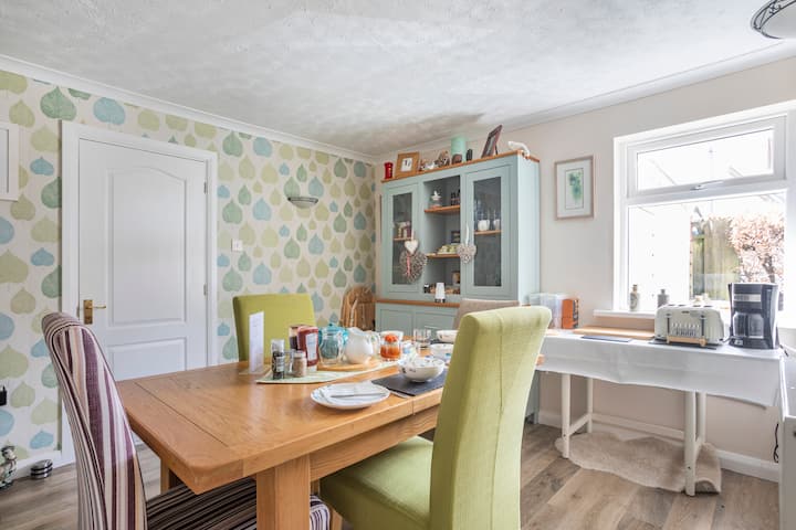 Willow Brook B & B King Bed, Separate Own Bathroom - Bodmin