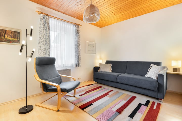 Cosy 2 Room Apartment , Sleep 4, Private Parking - Salzburgo