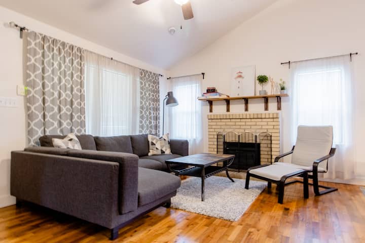 Room C. Near Fsu With En Suite. - Tallahassee, FL