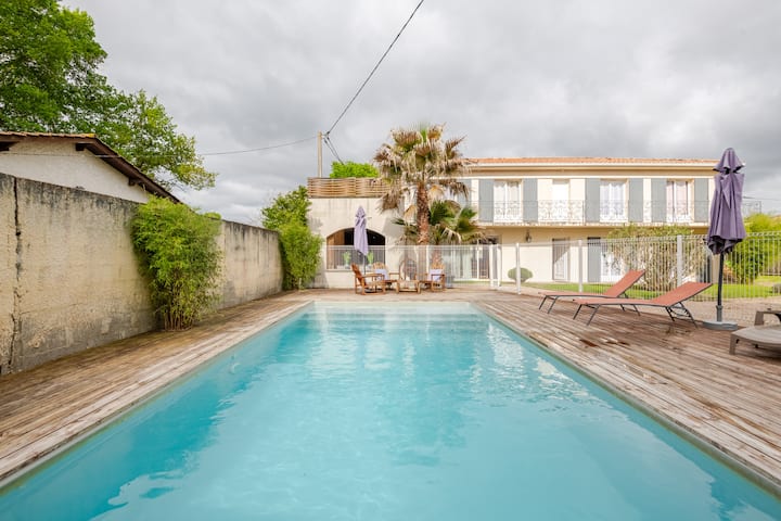 Maison De Charme Pour 16 Personnes Avec Piscine - France