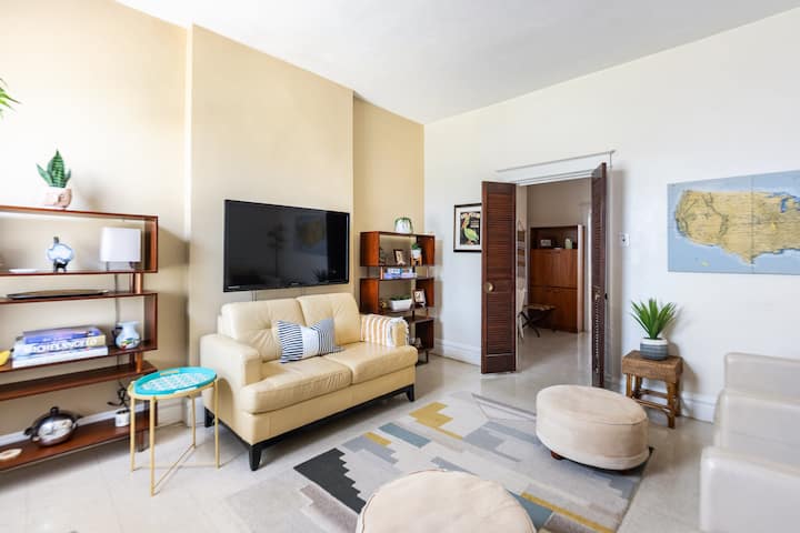 Modern Apartment Near The Hill; Bright,quiet,cozy! - Saint-Louis, MO