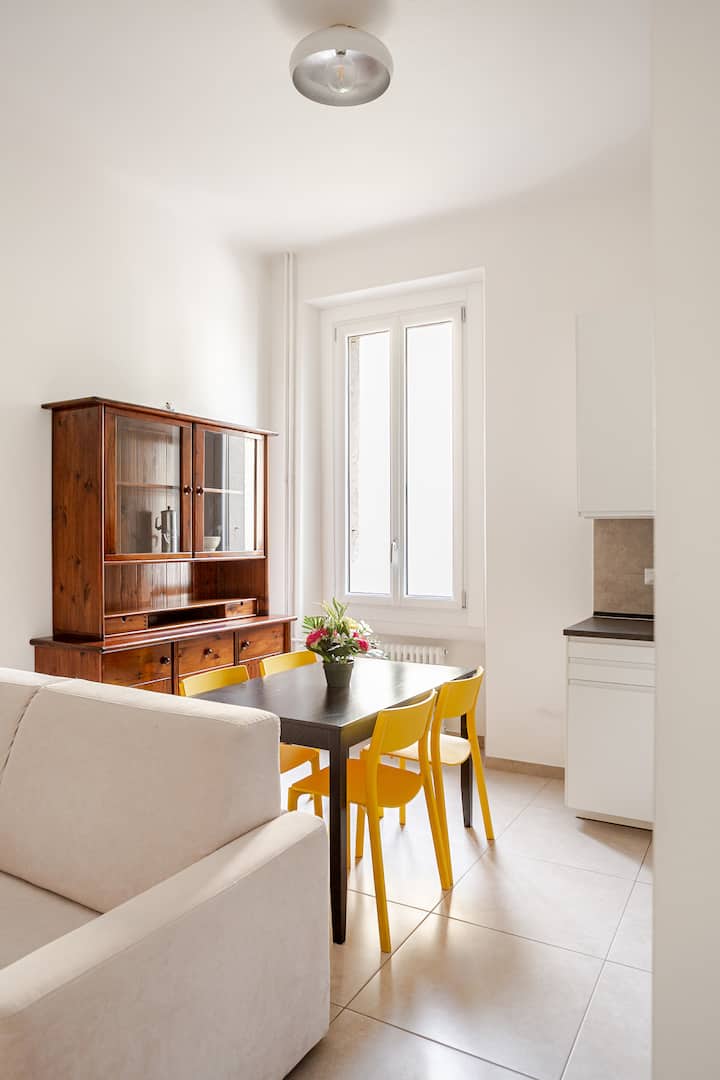 Renovated Apartment Near Metro And Station - Milan