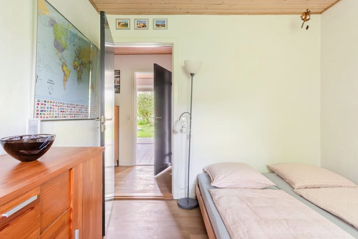 Aarhus N.-own Room With Own Bath/toilet/entrance. - Aarhus