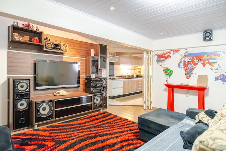 Apê Completo Confortável E Bem Localizado. - Bento Gonçalves