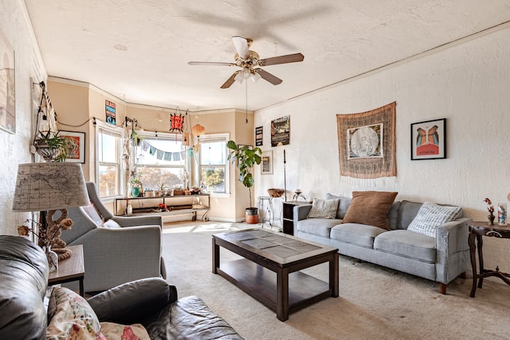 Big Sunny And Cozy 2 Bedroom In Oakland - Alameda, CA