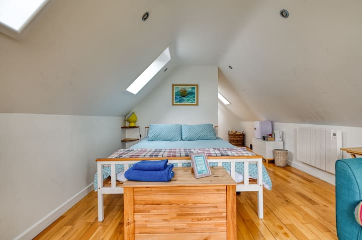 Aslockton Holiday Rentals & Homes - England, United Kingdom | Airbnb