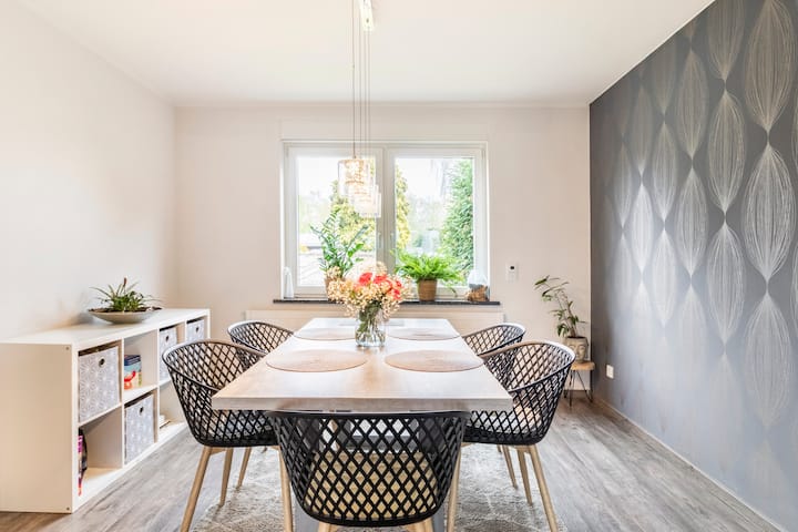 Im Grünen Gelegenes Reihenhaus - Leverkusen