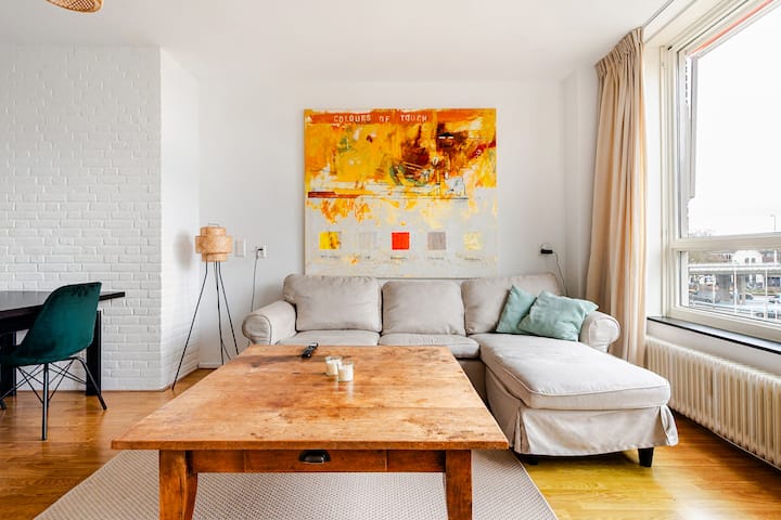 Bright & Spacious Apt Near Station | Arnhem Center - Oosterbeek