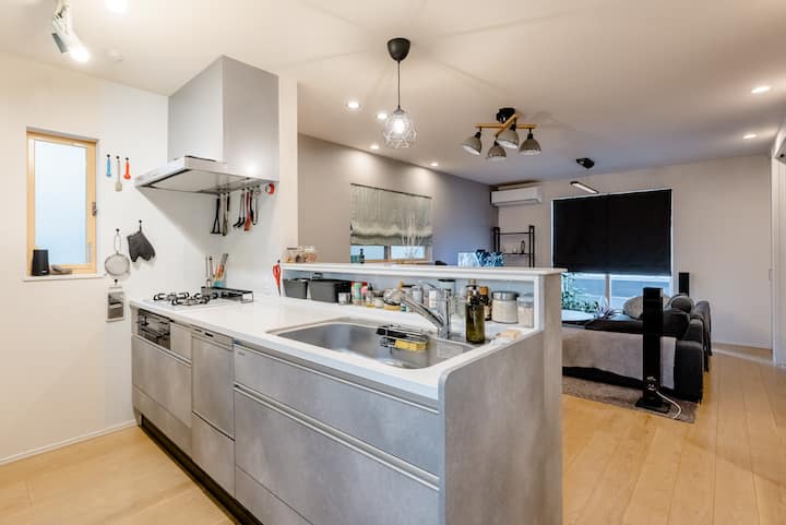 Beautiful Home! Free Parking! Near Station! - Osaka Prefecture, Japan