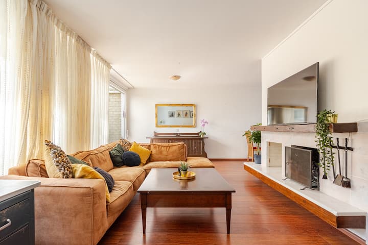 Casa 82: Your Quiet & Reliable Wifi Home & Spaces - Arnhem