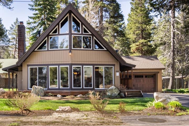 Beautiful Chalet Next To Golf Course Vhr-073547 - South Lake Tahoe, CA