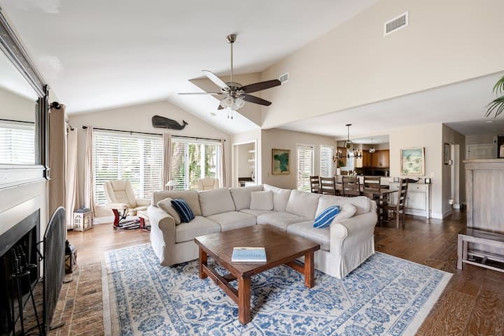 Beautiful Waterfront Sawgrass Players Club Villa! - Ponte Vedra Beach, FL