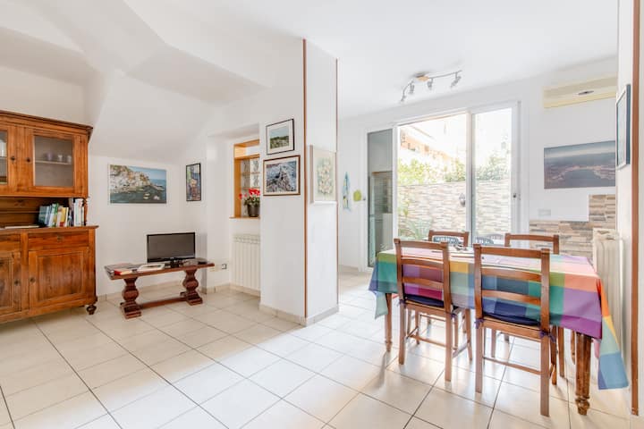 Casa Bellissima Con Terrazza Per 5 Terre La Spezia - La Spezia, Italia