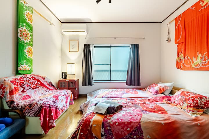 Tokyo Onsen Of 400 Years Of History【寿】tatoo Ok! - 우라야스시