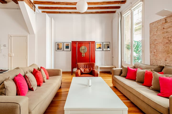 Elegant & Spacious Loft In The Center Of El Born - Barcelona