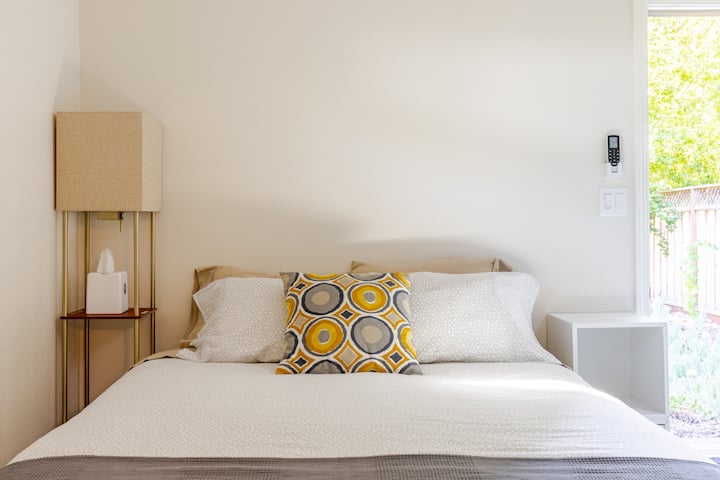 Charming Peaceful New Studio In Mtn View - Mountain View, CA