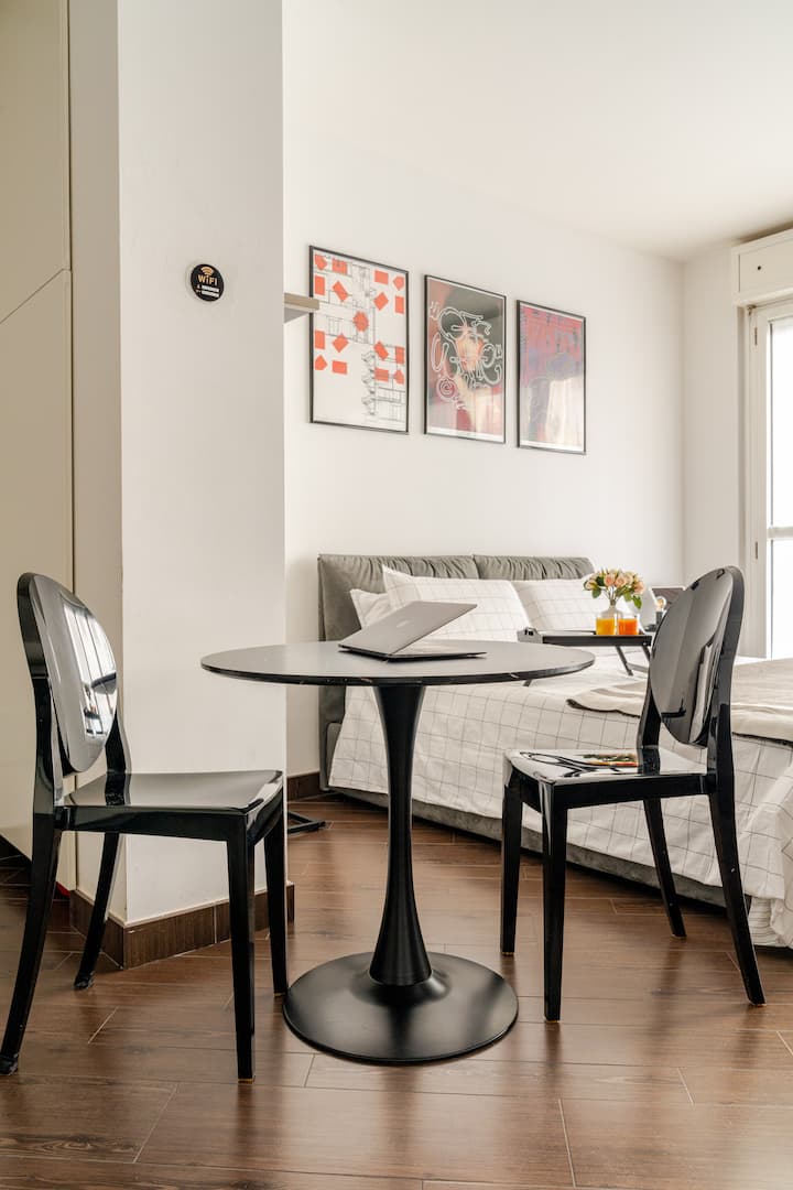 Modern Apartment With Private Parking Duomo, Milan - Milano