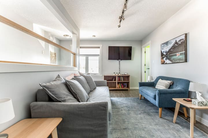 Family Friendly Garage Suite - Just Like Home! - Edmonton, Canada