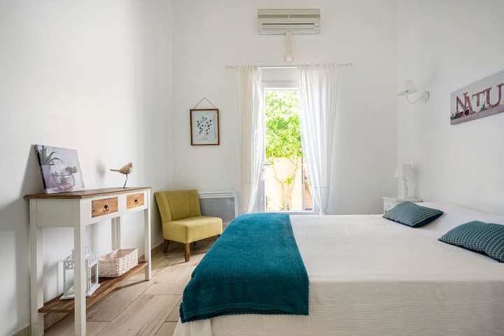 Mazet Provençal Et Spa - Mazan