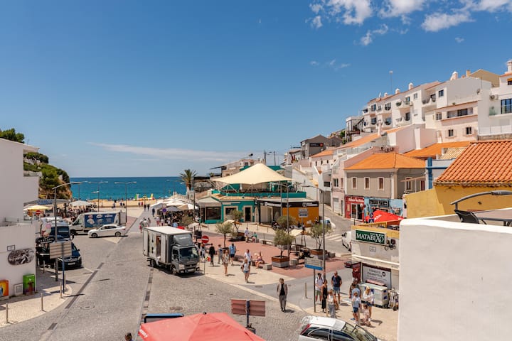 2 Bed Apartment On Carvoeiro Town Square - Carvoeiro