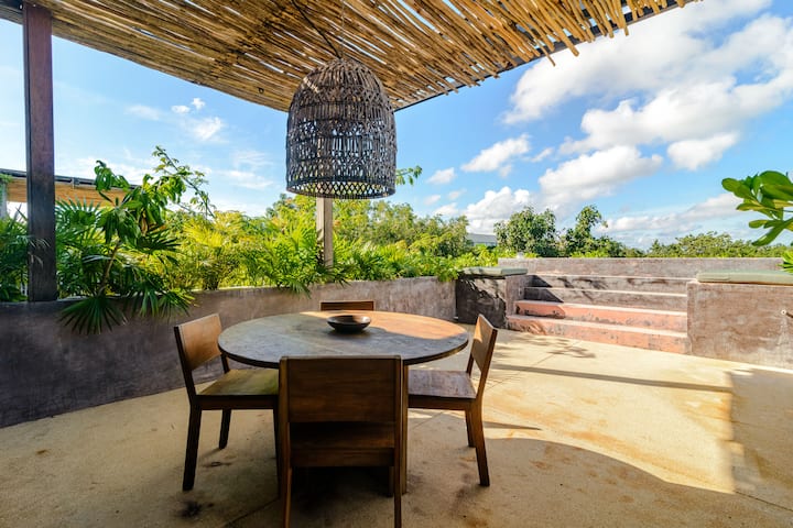 Luxury Penthouse: Rooftop Pool & Stunning Sunsets - Tulum