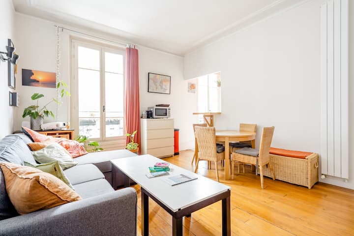 Chambre 1 - Grand Appartement Idéalement Situé - Paris