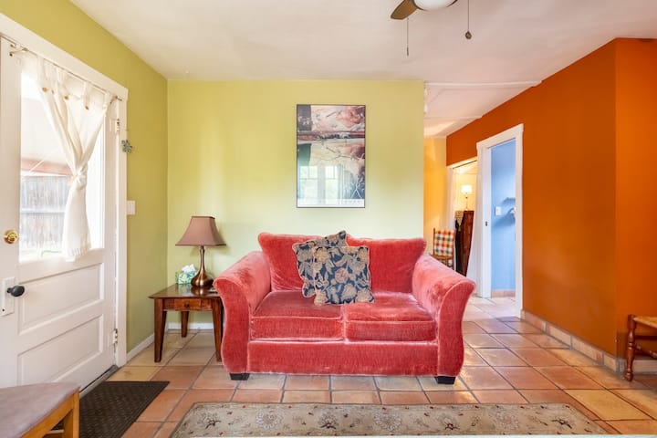 Downtown, Tucson Vacation Rentals & Homes - Tucson, AZ | Airbnb