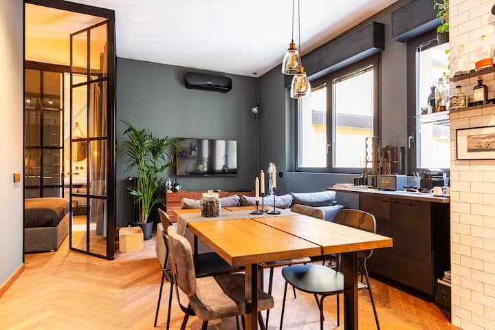 Elegant Stay With Private Terrace In Porta Venezia - Milão