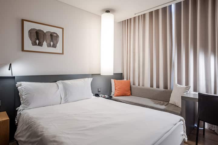 Shilla Stay Yeoksam_premier Deluxe Double, Minibar - Seoul