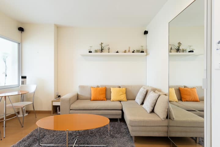 High Floor And 5min Walk Bts Ekamai Station - Bangkok