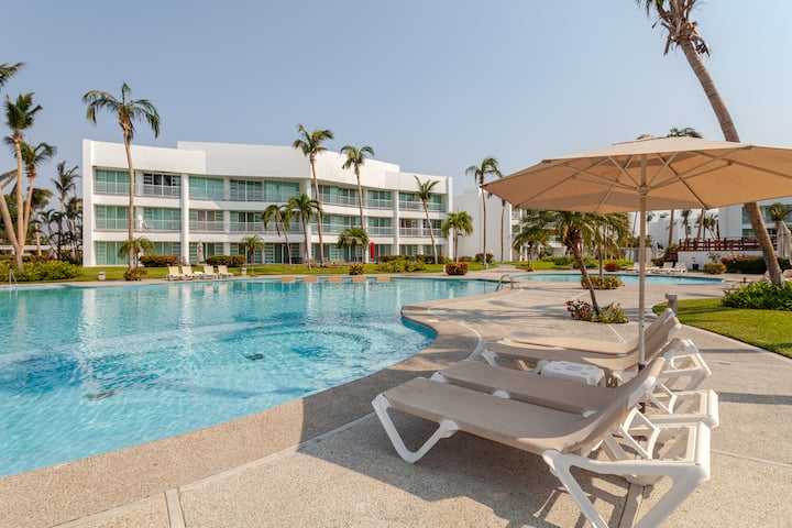 Un Verdadero Descanso En Acapulco Mayan Lakes - Acapulco