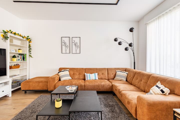 Maisonmaxine, Vakantiewoning Voor 12 Personen - Nieuport