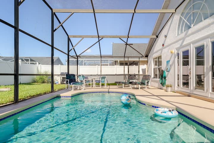 Spacious Luxury Florida Villa - Kissimmee, FL
