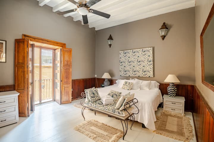 Casa Don Julian, 3br, 2ba, Sleeps 6, City Center - Guanajuato