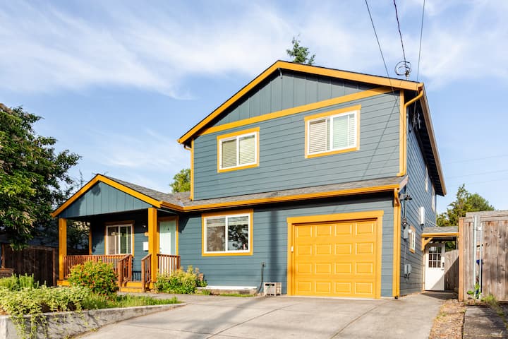 Light & Bright N. Portland Studio! - Portland, OR