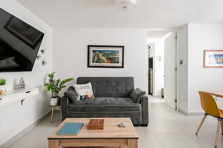 Condado Gem Walk Everywhere · Parking · Fast Wifi - San Juan