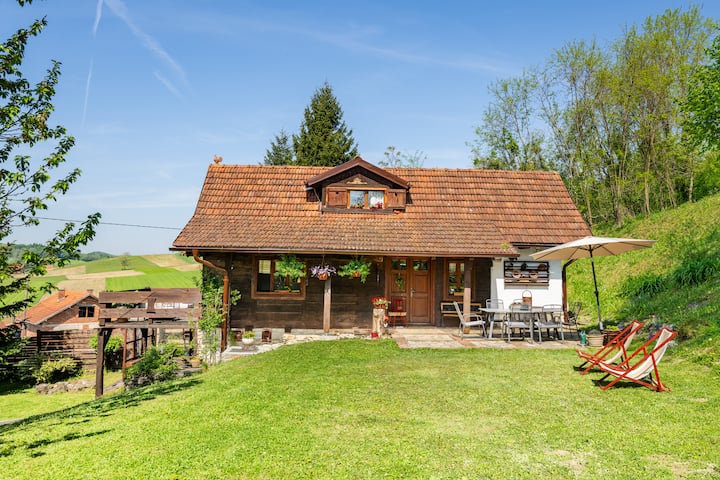 Oazena · Authentic Retreat Near Zagreb W/ Jacuzzi - Marija Bistrica