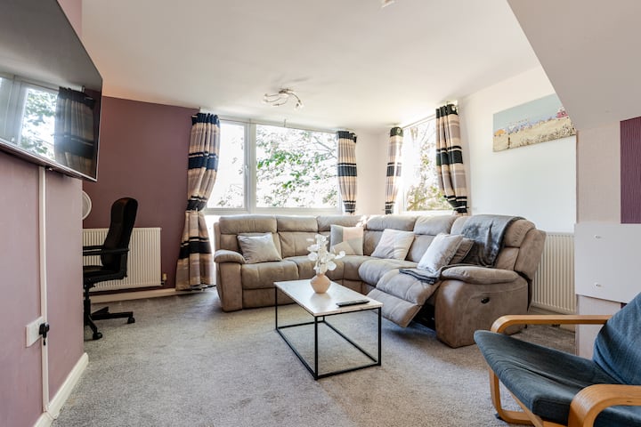 Comfortable Home Near Etihad Stadium/co-op Live - Manchester