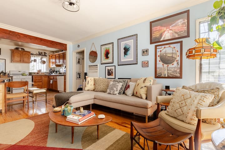 Weho 2 Bd/1 Ba **Prime Location** Mo/wkly Discount - Beverly Hills, CA