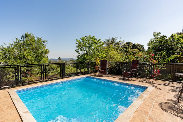 Modern Villa With Pool/jacuzzi - Jarabacoa