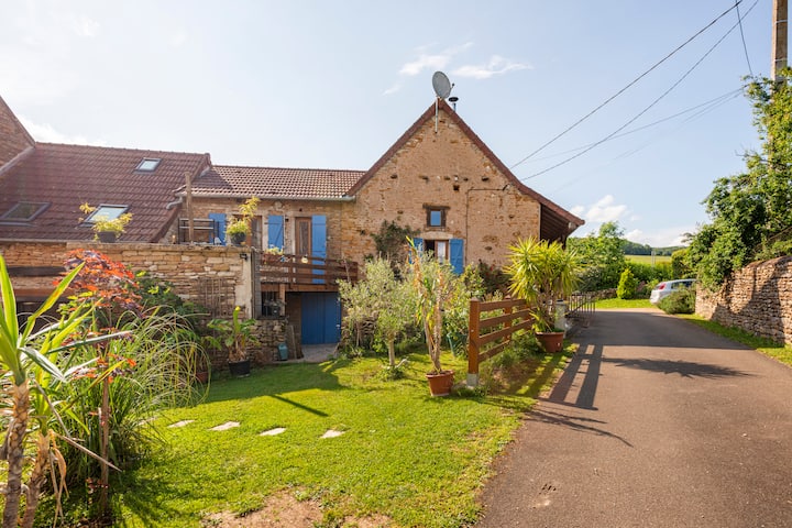Charmante Maison, Au Calme De La Campagne. - Saône-et-Loire