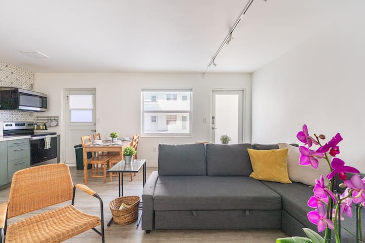Renovated South Beach Apt 10min Walk 2 Beach - 南海灘