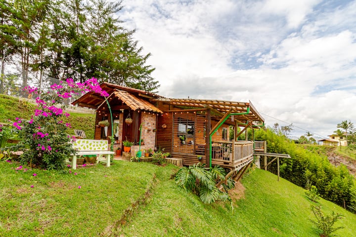 Cabaña La Heliconia - Peñol