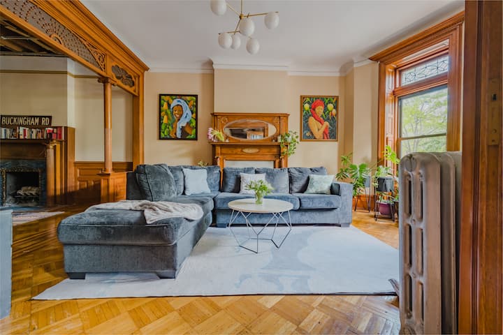 Charming & Bright Ensuite Next To Prospect Park! - Queens, NY