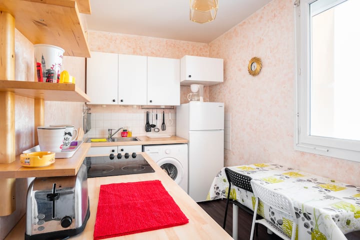 Appartement Confortable Avec Parking Gratuit - Le Mans