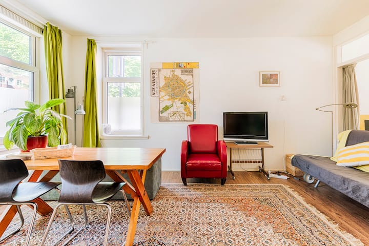 Double Room With Access To Backyard - Groningen