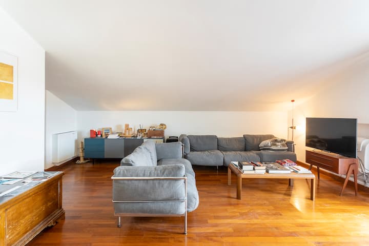 Room In Beautiful Actic Next To The Sea Viareggio - Marina di Pietrasanta