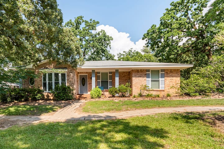 Gaga’s Haven - Conroe, TX