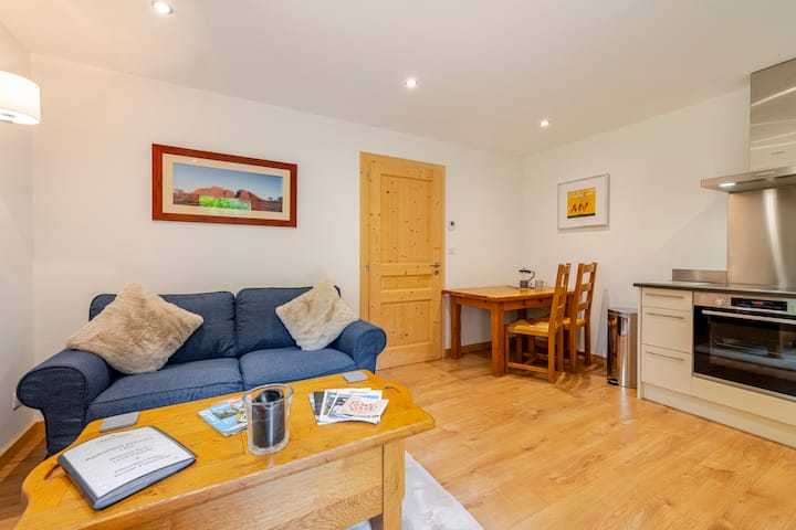 Modern 1-bed Apartment - 250m From Gondola / Piste - Samoëns